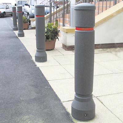 Neopolitan™ 20 Bollard by Glasdon