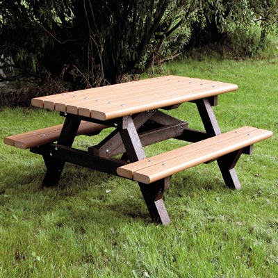 Clifton™ Picnic Table